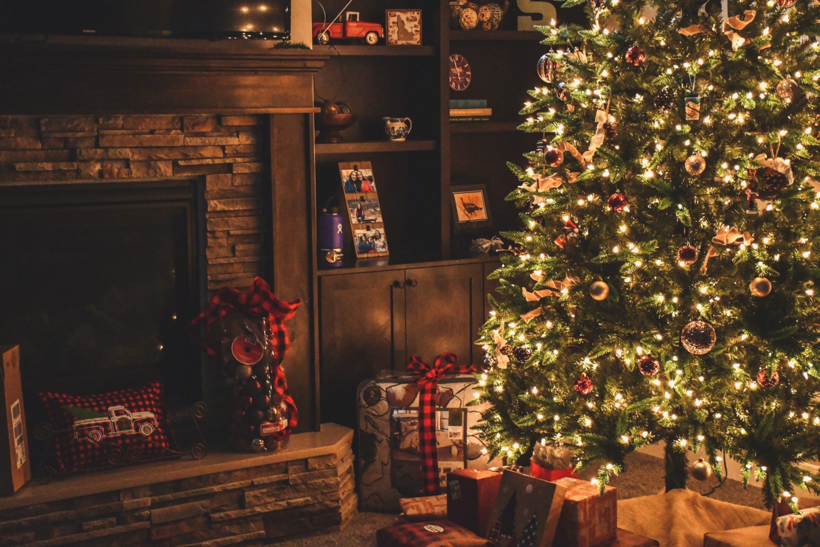 HELP FOR CHRISTMAS | PPL